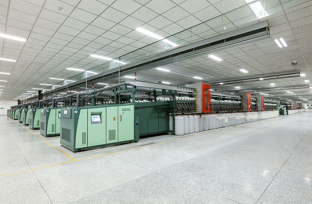 Efficient Air-Jet Spinning System for Combed Cotton Yarns | Rieter